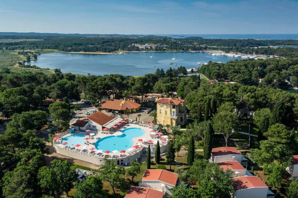 Last Minute! Відпочинок в Хорватії в апарт-готелі Plava Laguna Bellevue ...